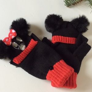 Disney | Accessories | Disney Parks Authentic Mittens New | Poshmark